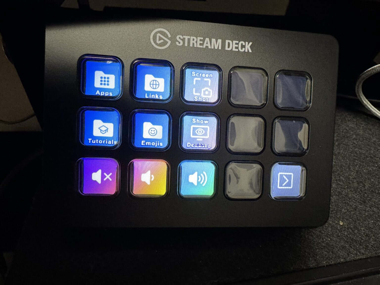 クリエイター系Vtuberは、Stream Deckをフルに活用できるということですね！